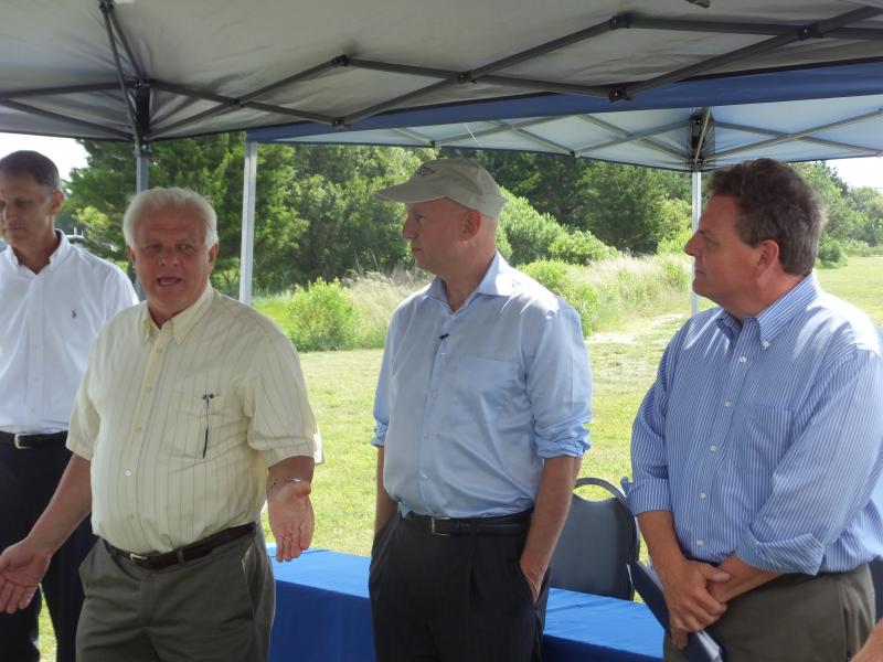 Markell signs waterway protection bill | Cape Gazette